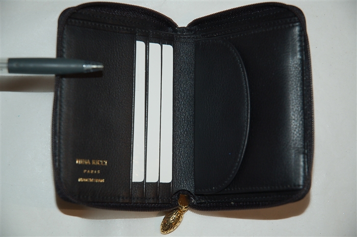Item 106887: Nina Ricci, Wallet, Black Leather, M | Garb Consignment ...
